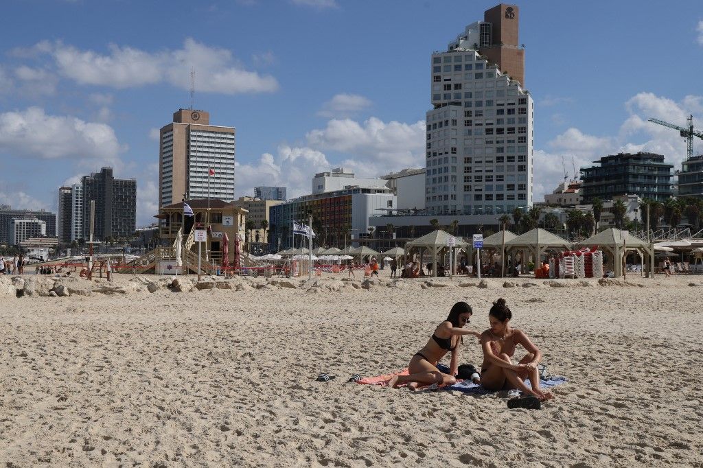 Hezbollah missile reaches Tel Aviv for 'first time': Israel army