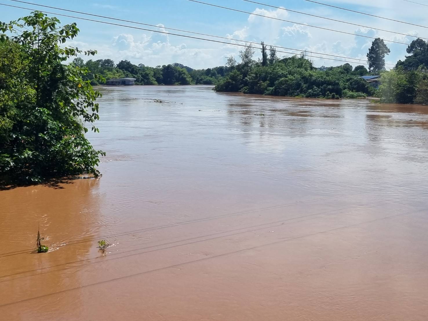 Flooding in Ayutthaya, Nakhon Sawan and Ang Thong