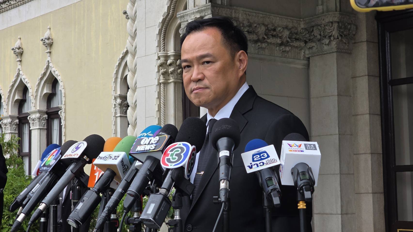 Thai PM to leave for Malaysia tonight to attend ASEAN Summit tomorrow