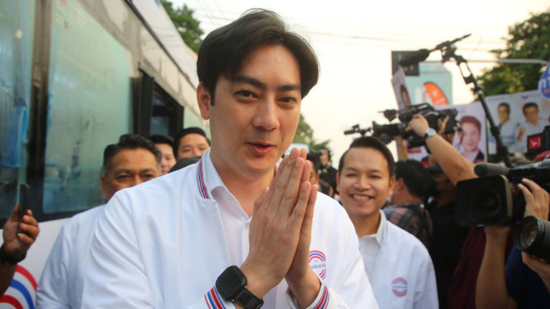 Rattapoom quits Palang Pracharath over extortion scandal