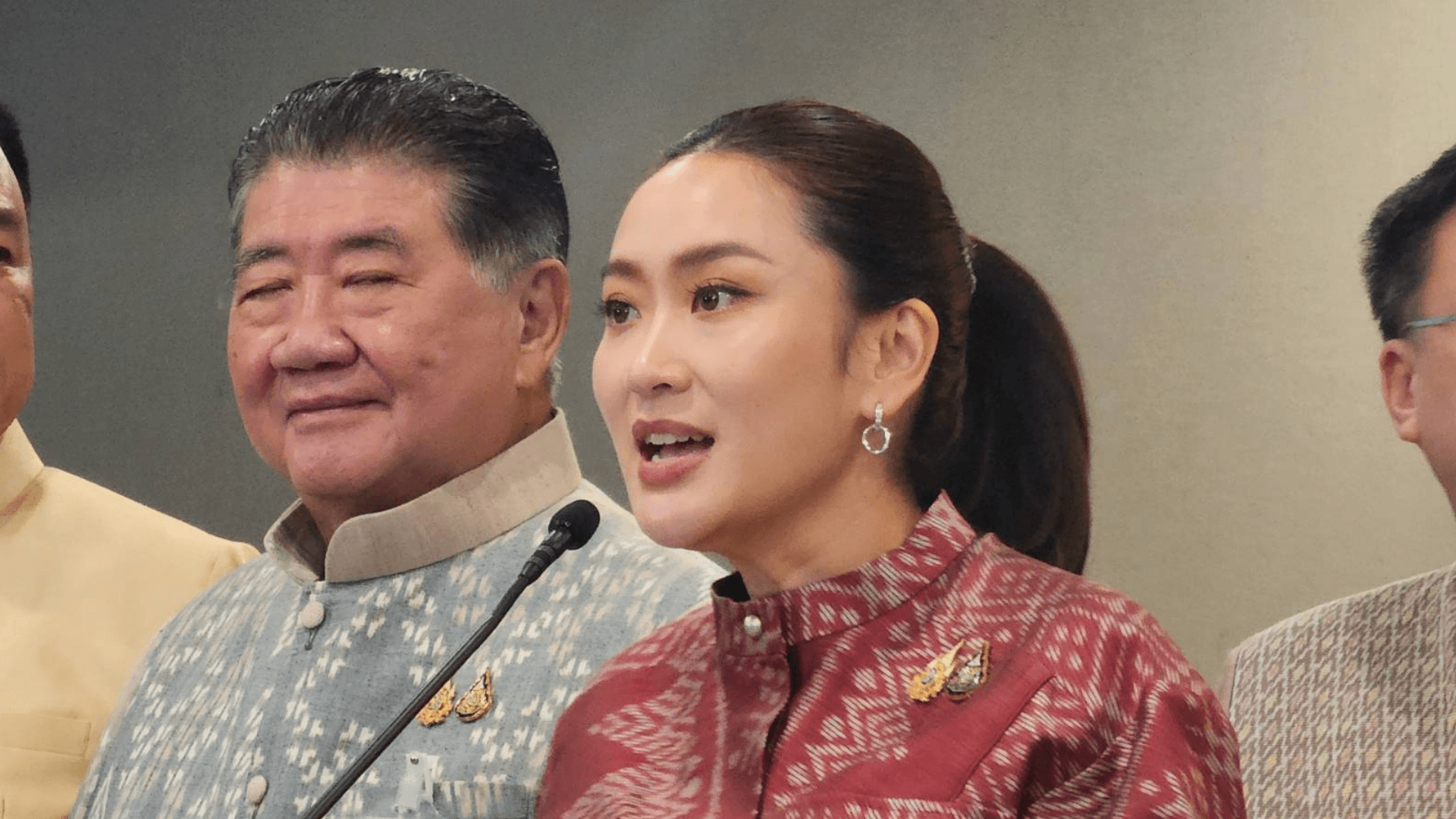 PM promises minimum wage hike within this year