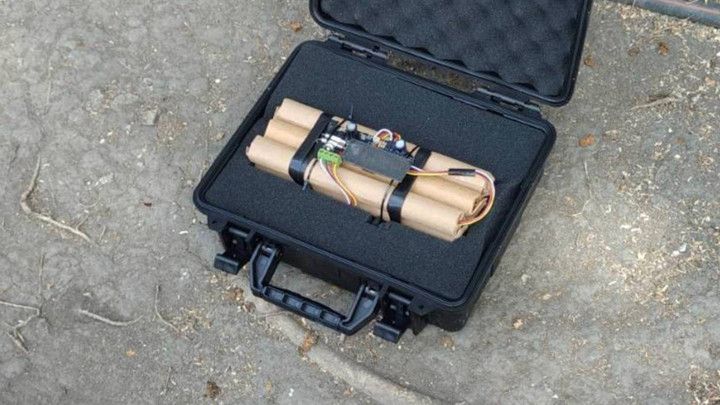 Suspicious box found outside iCon group sparks bomb scare