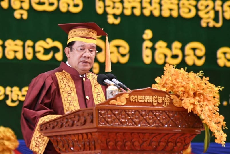 Hun Sen dismisses revoked Thai honorary degrees as ‘worthless’