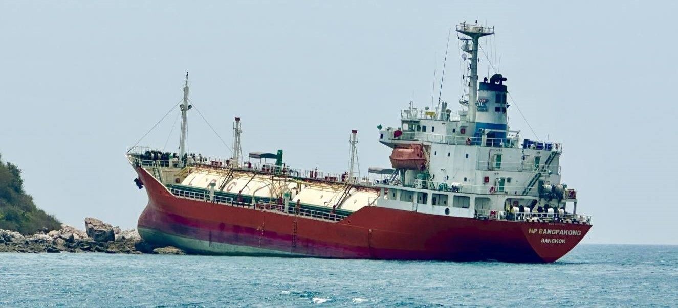 LPG tanker runs aground near Pattaya