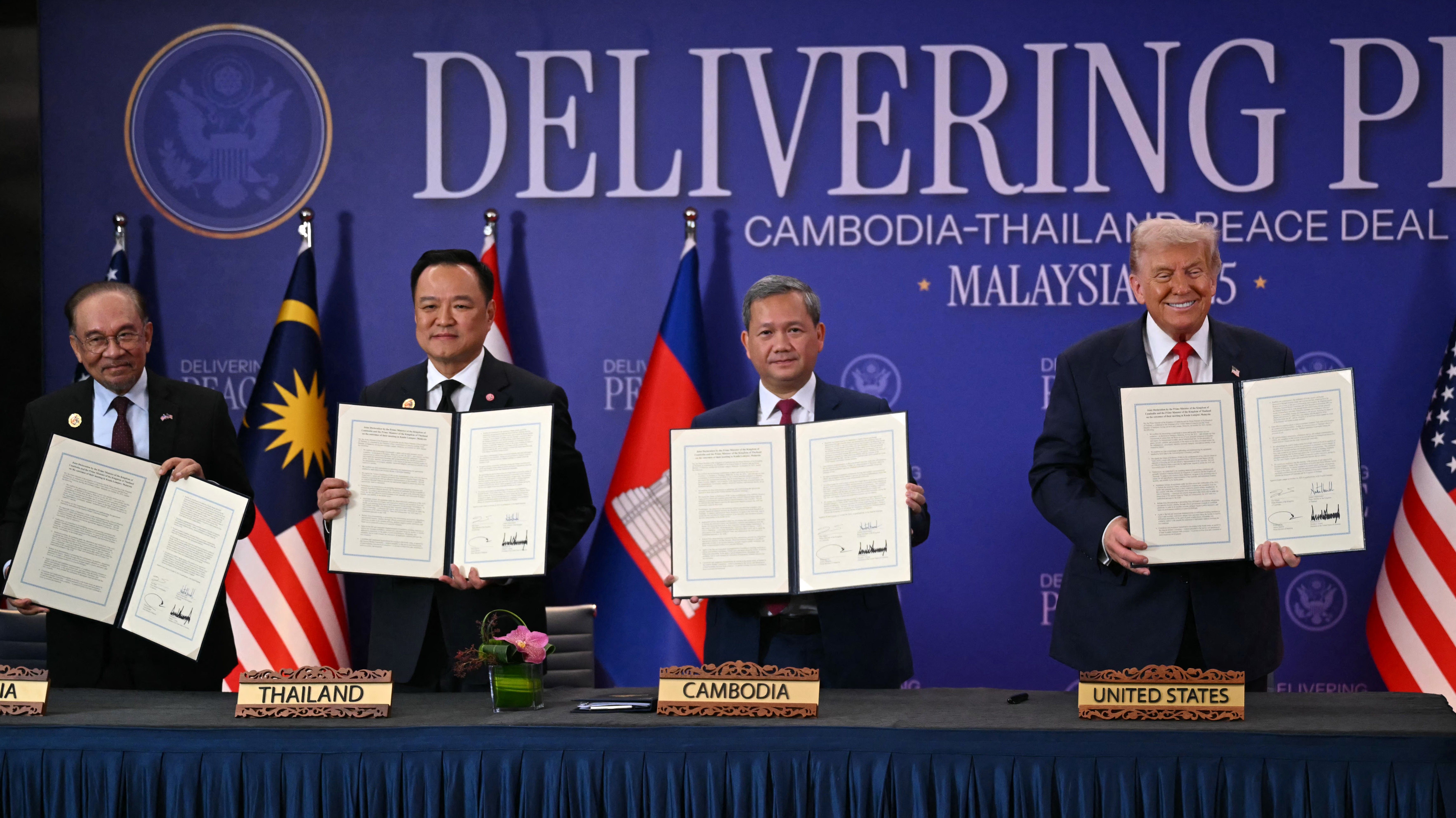 ‘Peace deal’ hangs on by a thread
