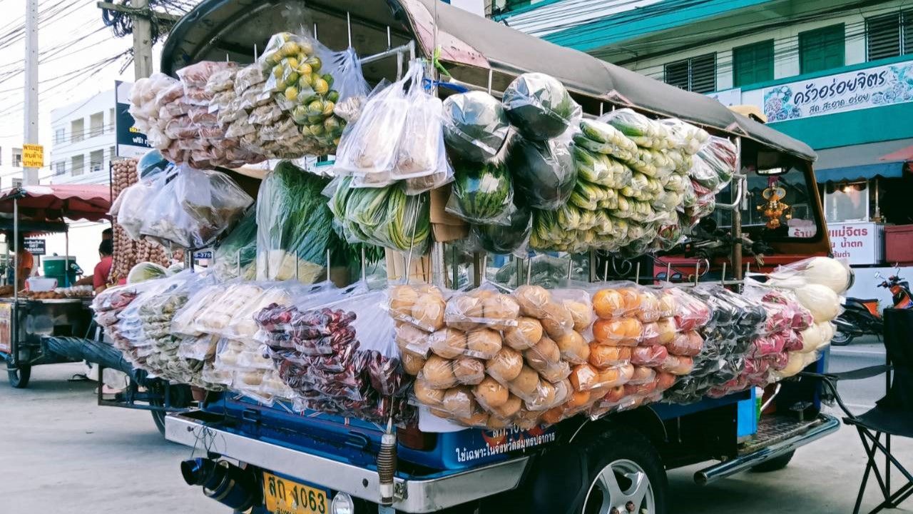 Surviving the economic upheaval: why local mobile food businesses are ...