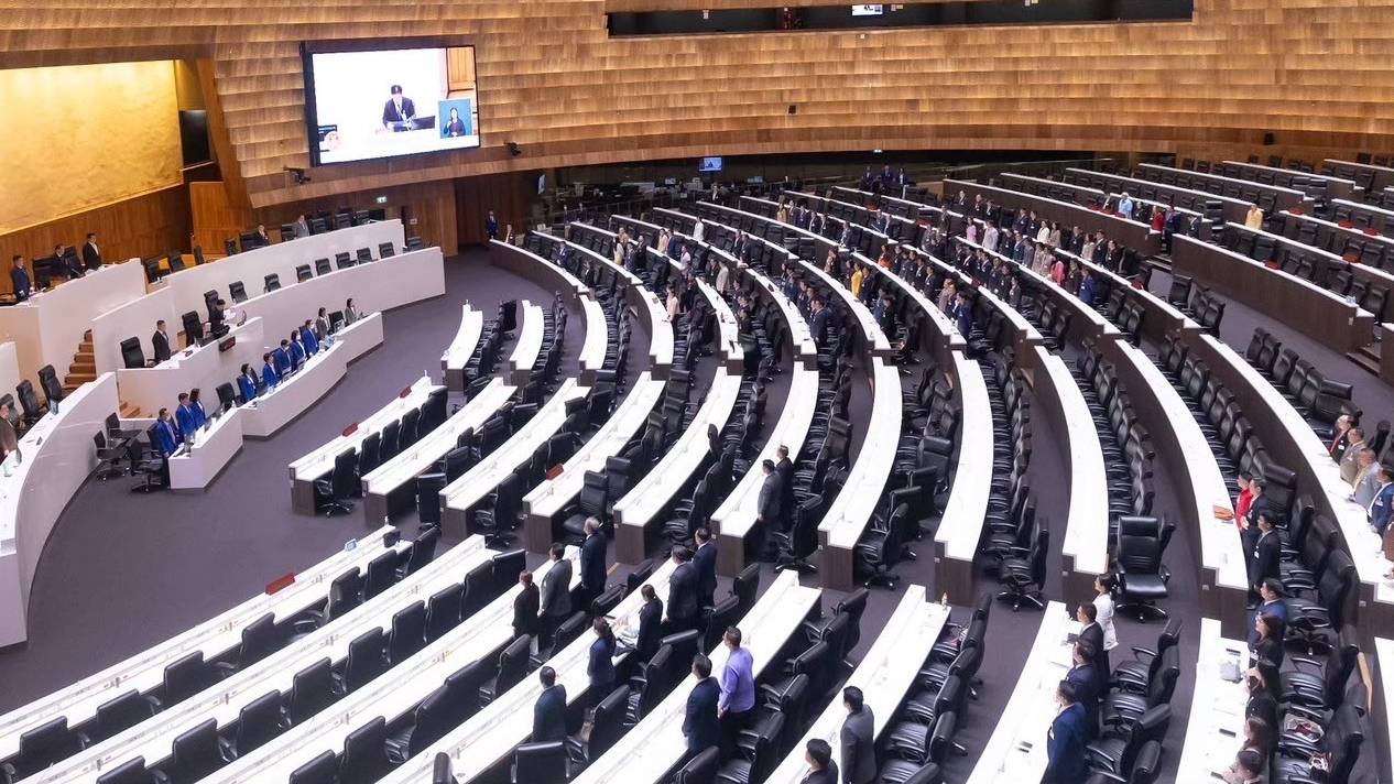 Senate majority votes to support two-tier referendum to amend Constitution